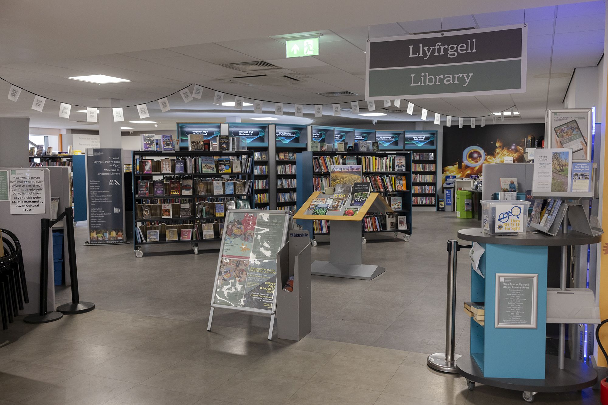Bridgend Library – Libraries Wales