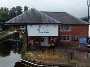 Neath Library – Libraries Wales
